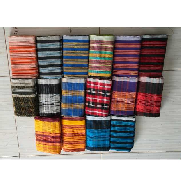 Jual Sarung Buton, Kain Buton, Kain sarung khas Bau Bau Dengan Bahan ...