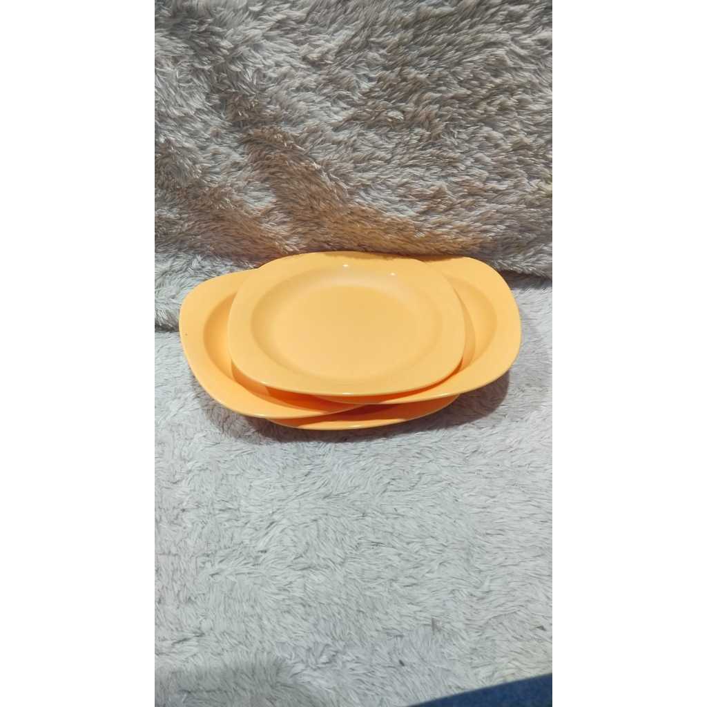 Jual plate isi 4 pcs piring makan tupperware | Shopee Indonesia