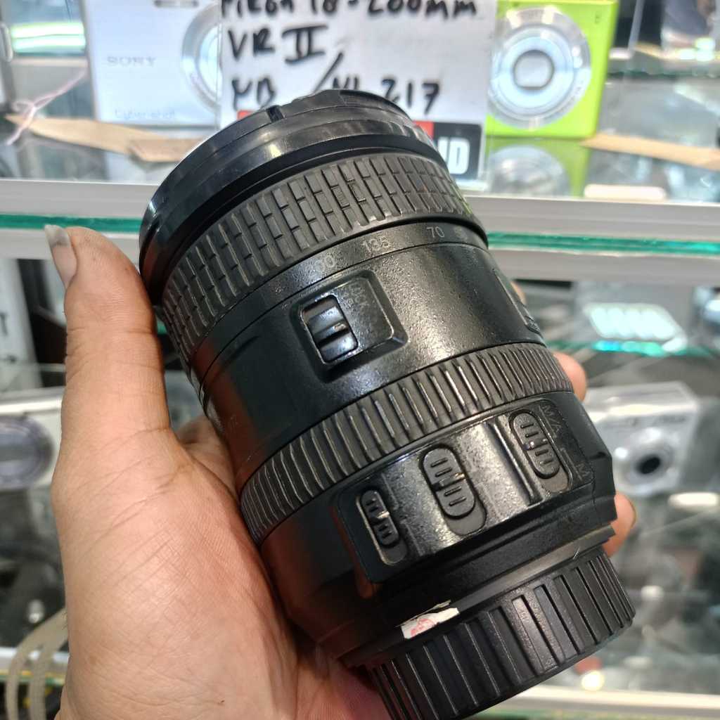 Jual Nikon 18-200mm ED VR ii mulus | Shopee Indonesia