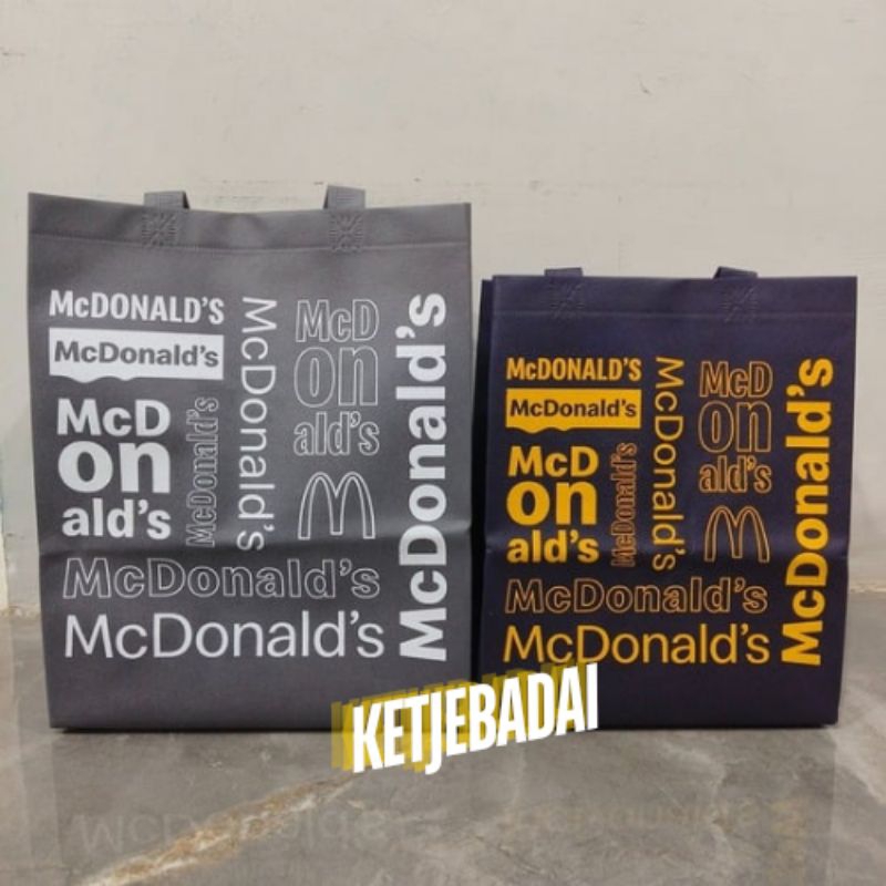 Jual Tas Totebag MCD Mcdonalds / Reusable bag limited MCD Mcdonalds ...
