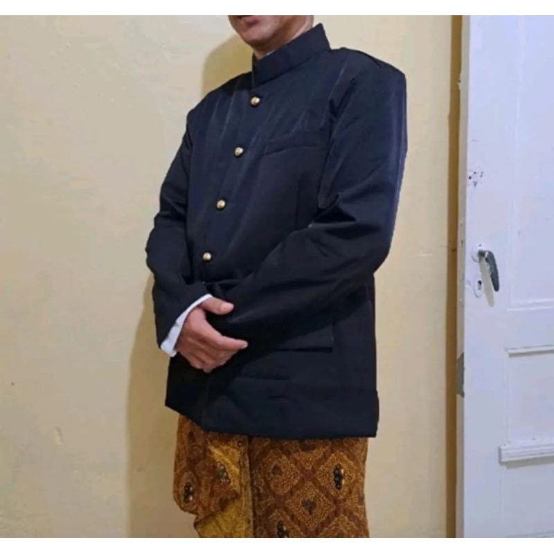 Jual Baju Pria Istimewa Beskap Sunda Baju Adat Sunda Hitam Basofi Polos ...