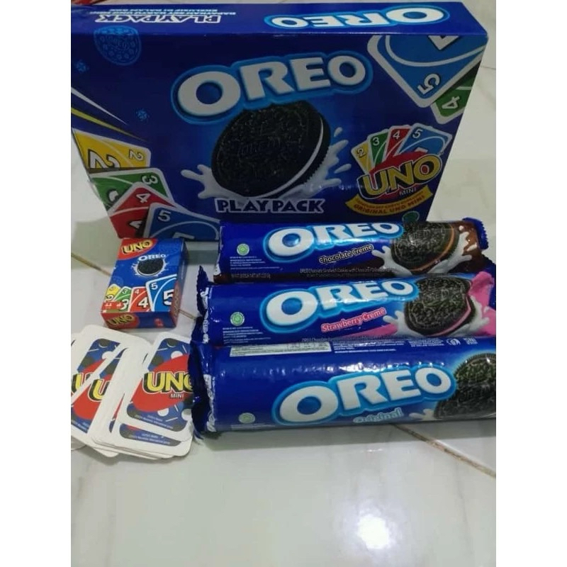Jual Oreo free uno 1 box isi 3 | Shopee Indonesia