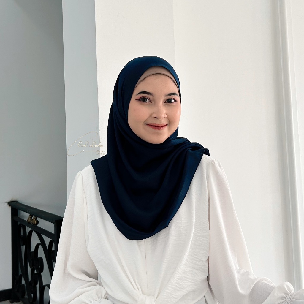 Jual EL Lucky - Pashmina Diamond (Kerudung Pashmina Bahan Diamond/Pashimna Malay) Iliya | Shopee ...