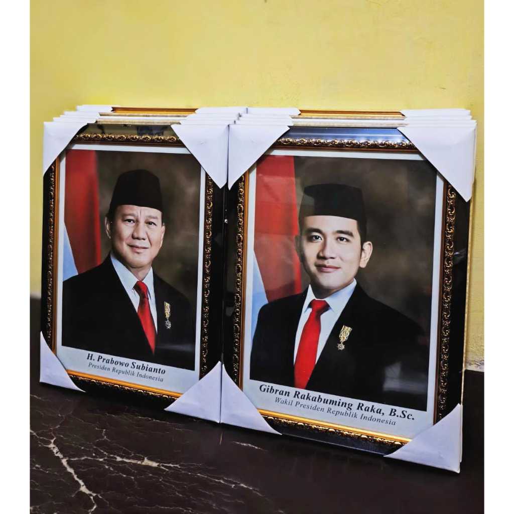 Jual PIGURA DAN GAMBAR PRESIDEN DAN WAKIL PRESIDEN periode tahun 2024-2025 UKURAN 10RS (30*40cm ...