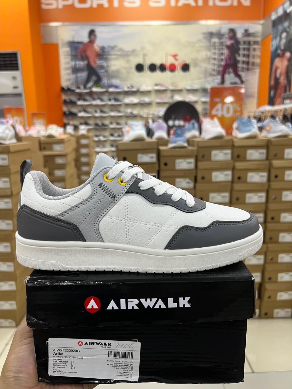 Jual Airwalk Ariko White/Grey Men Shoes Original | Shopee Indonesia