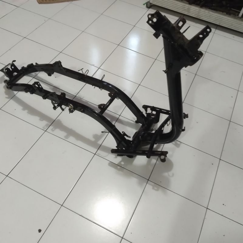 Jual RANGKA kerangka FRAME sasis VARIO lama 110 karbu | Shopee Indonesia