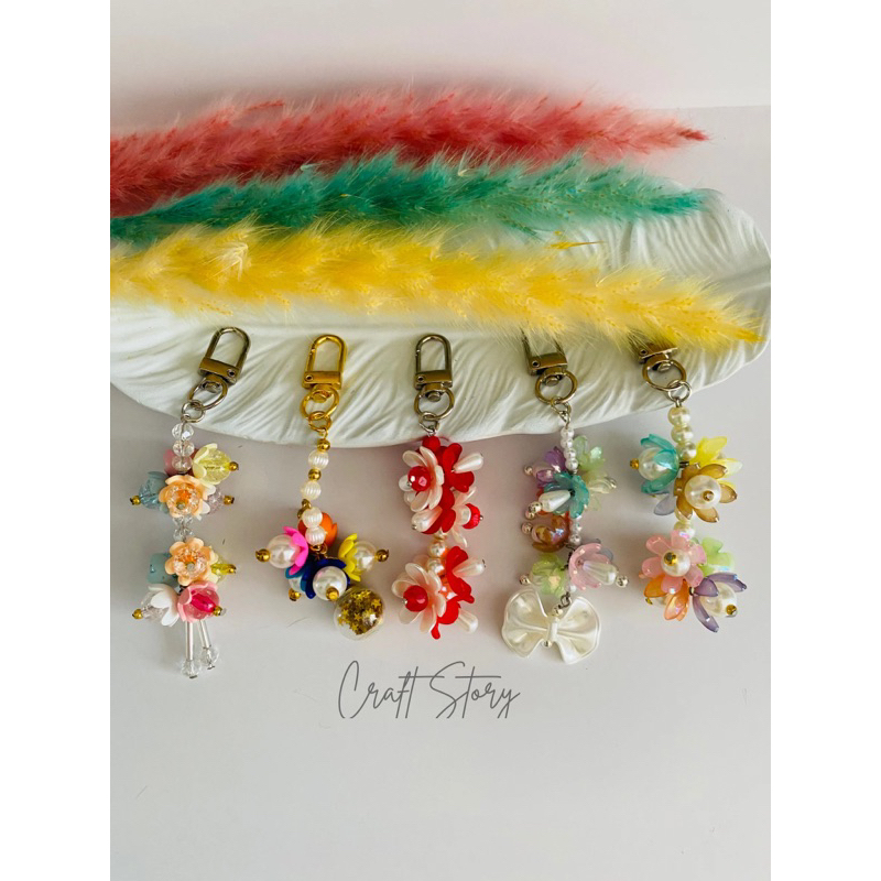 Jual Keychain Manik/Gantungan Kunci Manik Manik | Shopee Indonesia