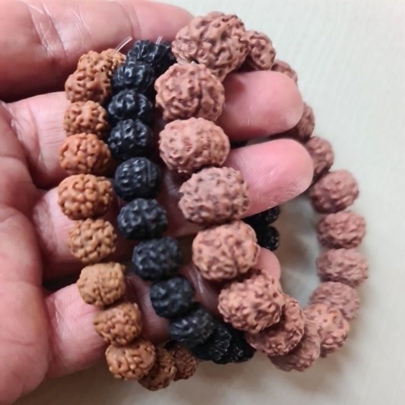Jual Gelang kesehatan gelang GENITRI DARI BIJI GENITRI | Shopee Indonesia