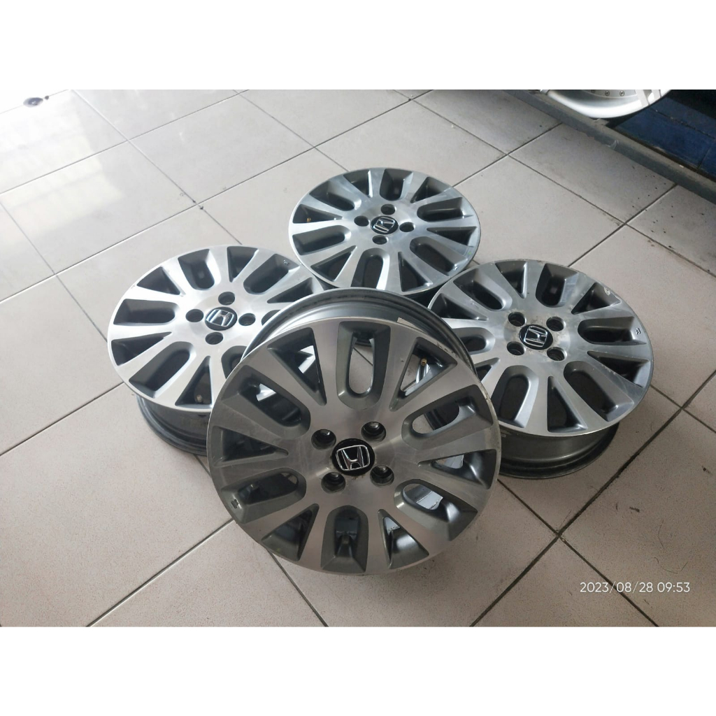 Jual Velg Mobil Bekas Murah Copotan Mobilio Ring 15 Lebar 5,5 Inch Hole ...