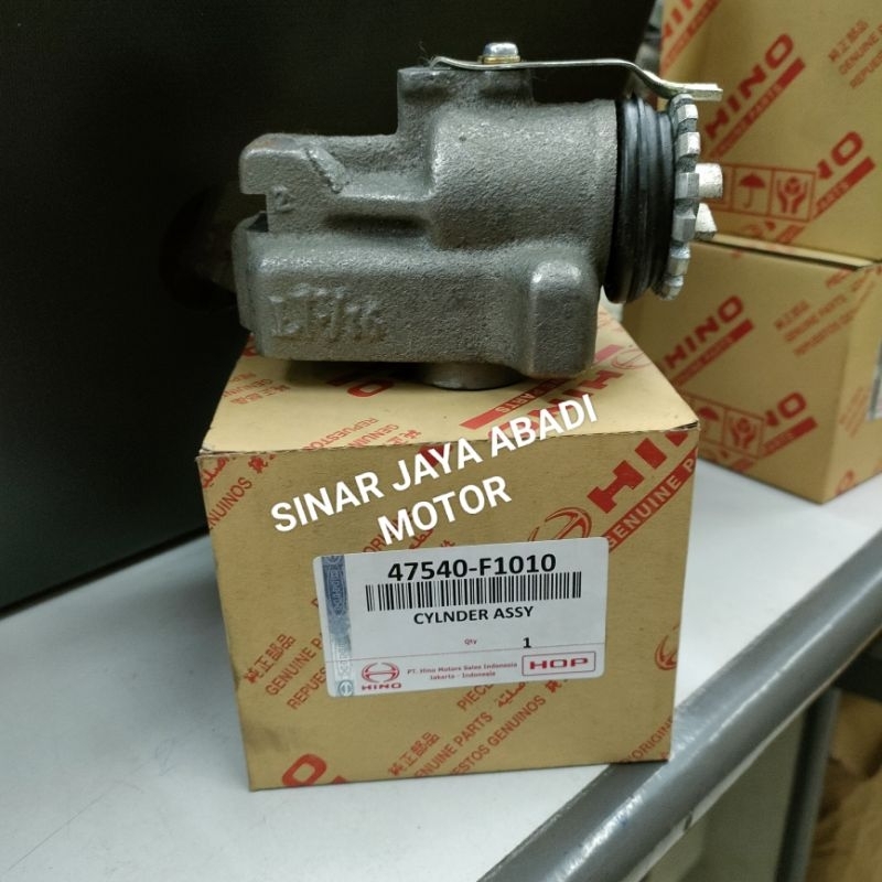 Jual WHEEL CYLINDER ASSY FRONT BLOK REM DEPAN KIRI LH,HINO DUTRO 130 HT ...