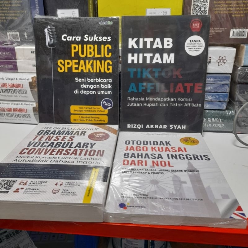Jual Paket 4 buku public speaking, kitab hitam tiktok affiliate, grammar tenses vocabulary ...