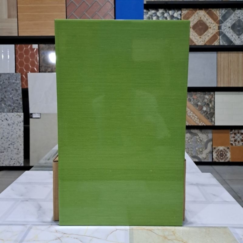 Jual keramik dinding hijau signature kw1 / keramik dinding kamar mandi / keramik dinding dapur ...