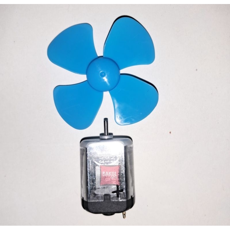 Jual Dinamo kotak DC 12v-24v generator layang layang baling baling 8cm ...