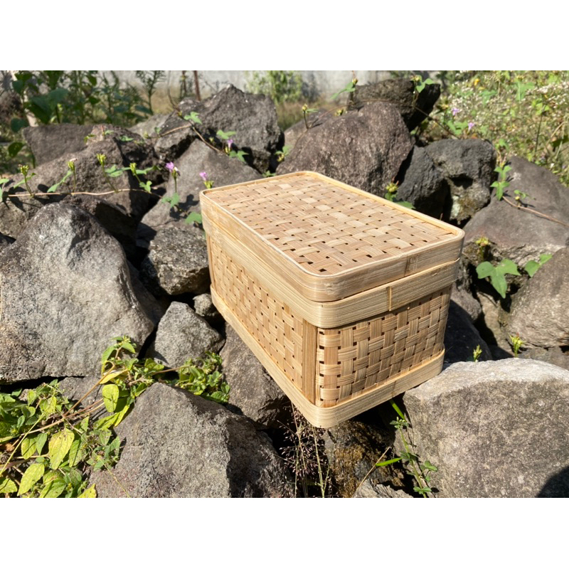 Jual Keranjang Anyaman Bambu Kotak Oval | 25x18x12 | | Shopee Indonesia