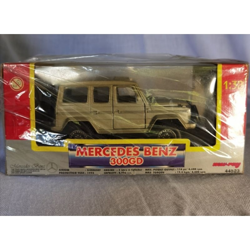 Jual New-Ray Mercedes Benz 300GD Die Cast Friction 4x4 Toy Car | Shopee ...