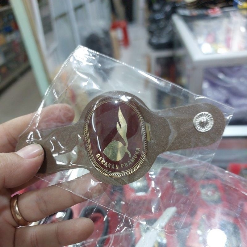 Jual RING KACU PEMBINA COKLAT OVAL KALEP COKLAT TUA | Shopee Indonesia