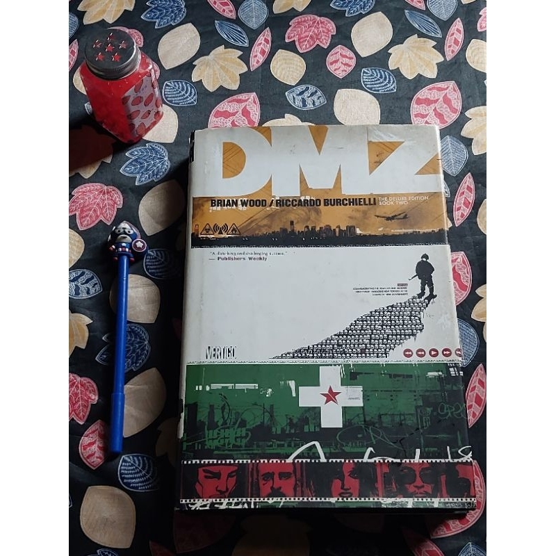 Jual DMZ Deluxe Edition Book Two - Brian Wood (HC) | Shopee Indonesia