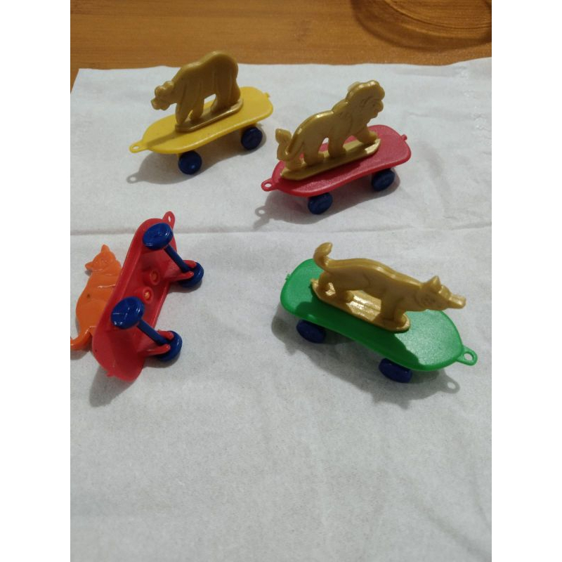 Jual mainan anak hewan seluncur atau skateboard hewan isi 100 pcs ...