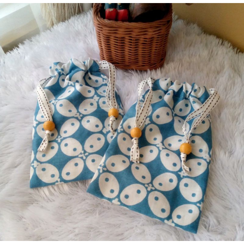 Jual Pouch Serut, Pouch serut batik, Pouch Hp (19x12cm) | Shopee Indonesia