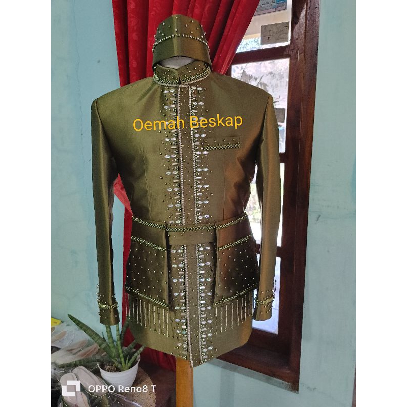 Jual Beskap Sunda, Beskap Pengantin, Basofi, Beskap BPK | Shopee Indonesia