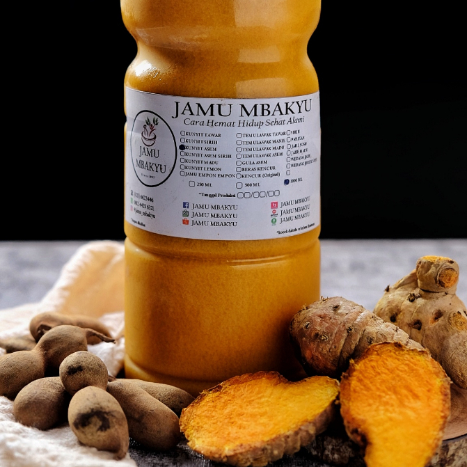 Jual JAMU KUNYIT ASAM SIRIH JAMU MBAKYU 500ML | Shopee Indonesia