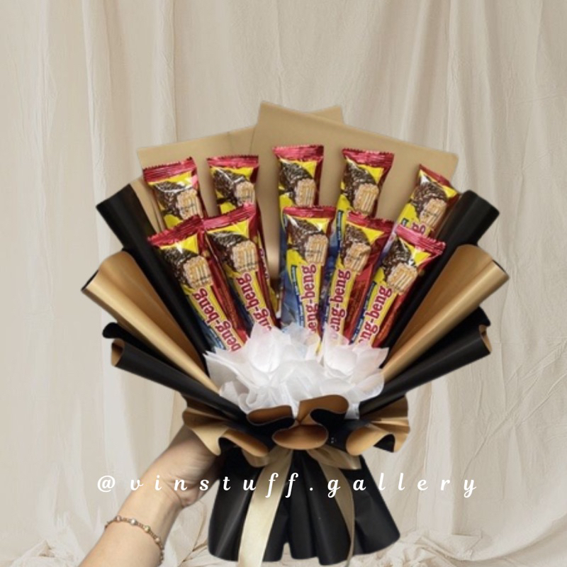 Jual BUKET SNACK BENG BENG Wisuda Ulang Tahun Murah | Shopee Indonesia