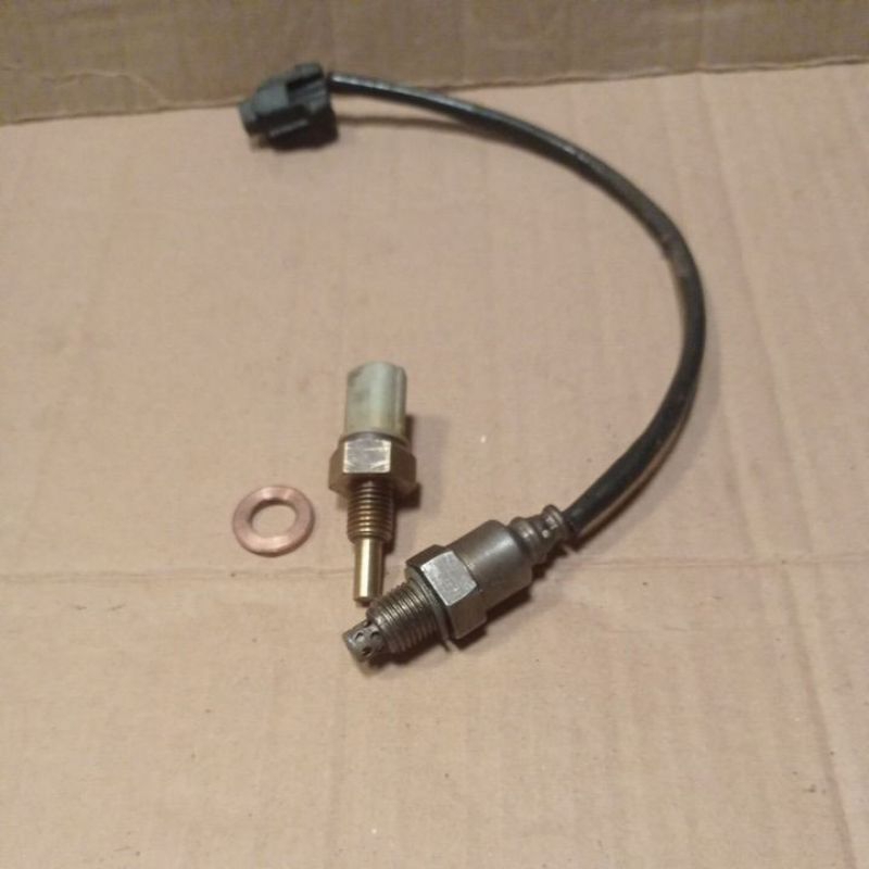 Jual Satu paket sensor 02 oksigen suhu kenalpot , thermo sensor suhu ...