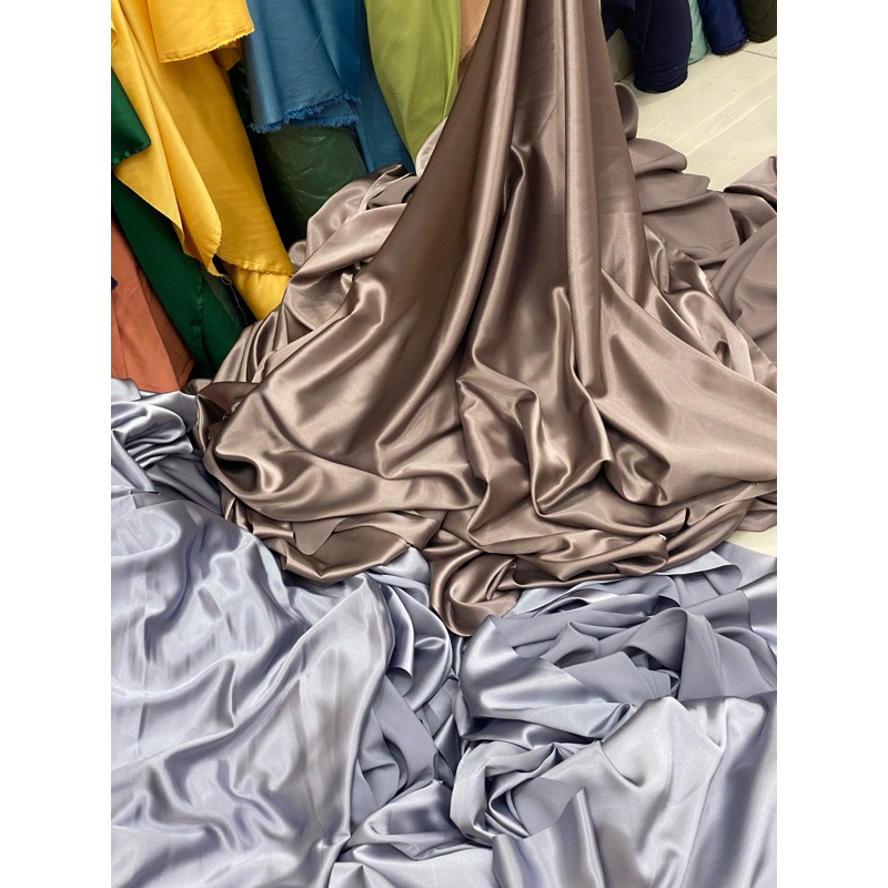 Jual satin silk / silk premium / silk fabric / sateen / polosan premium ...