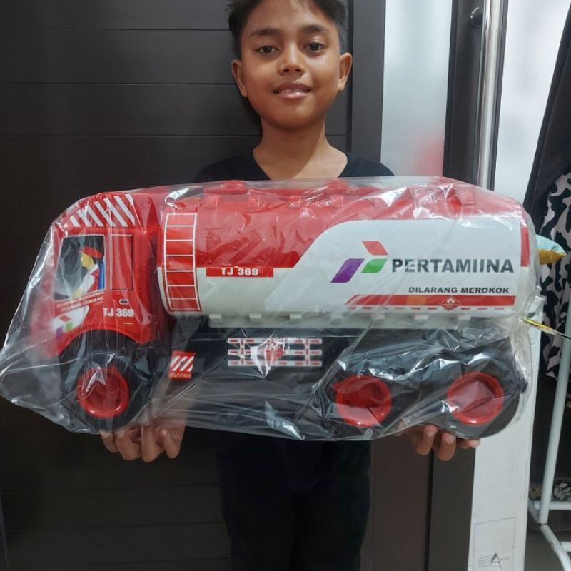 Jual OBRAL mainan mobil truck pertamina ukuran besar / mainan truck ...