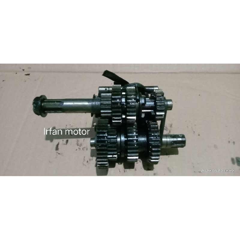 Jual gigi gear rasio transmisi full set kawasaki KAZE R second original ...