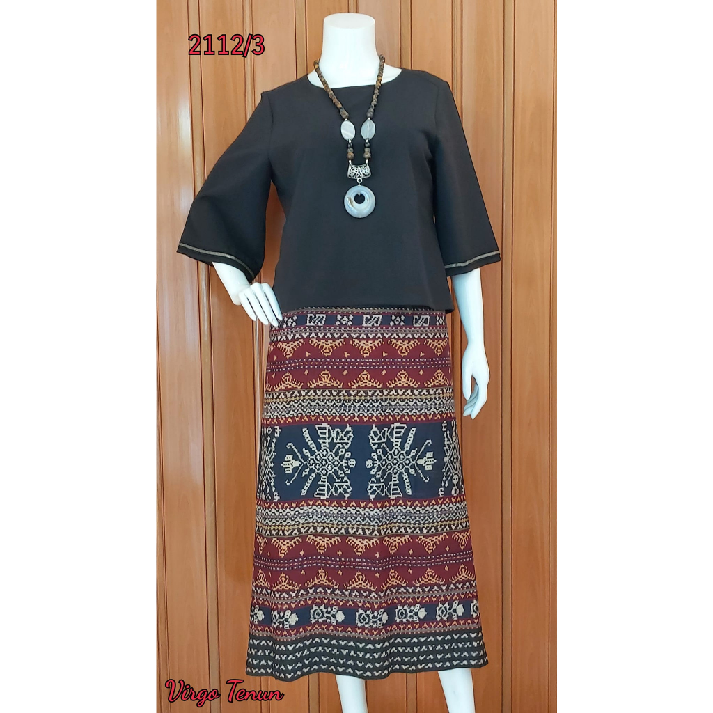 Jual RTW 2112/3 Rok lilit tenun Maumere motif etnik, Flores, NTT ...