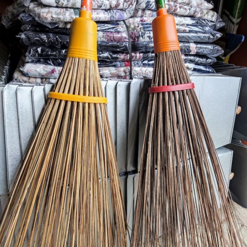 Jual SAPU LIDI TAMAN GAGANG KAYU TERMURAH / SAPU LIDI HALAMAN / SAPU ...