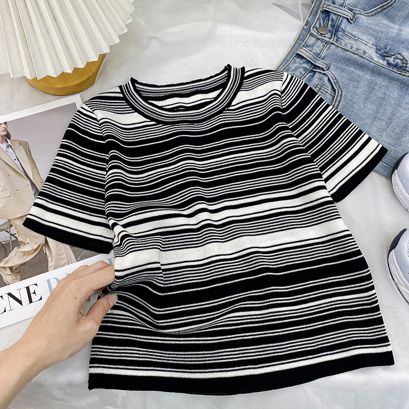 Jual The Monseur Gallery Kaos Rajut Lengan Pendek Wanita Striped T-shirt Korean Style | Shopee ...
