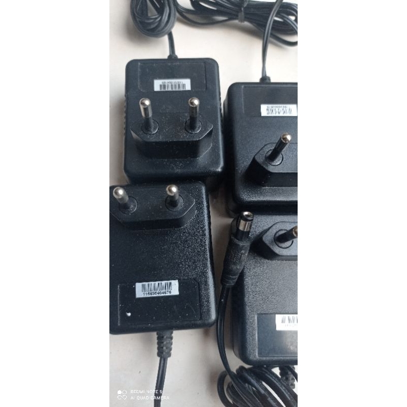 Jual Adaptor 12v 1A original , normal bawaan router merk klek | Shopee ...