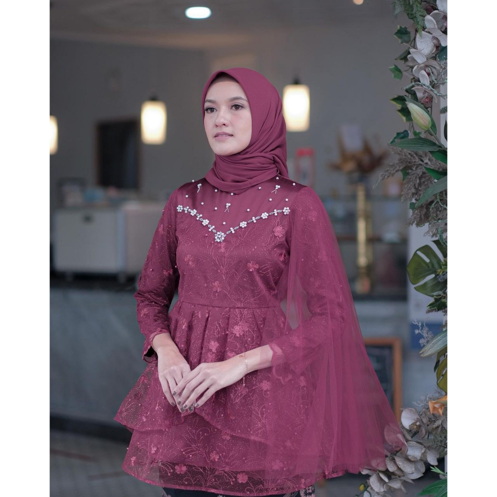 Jual Batik Couple Kebaya Modern Kebaya Tunangan Lamaran Baju Wisuda ...