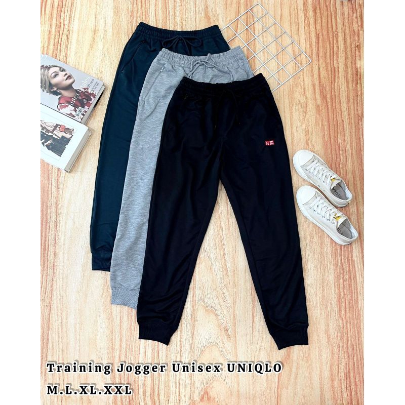Jual Training UNIQLO joger Uniqlo | Shopee Indonesia