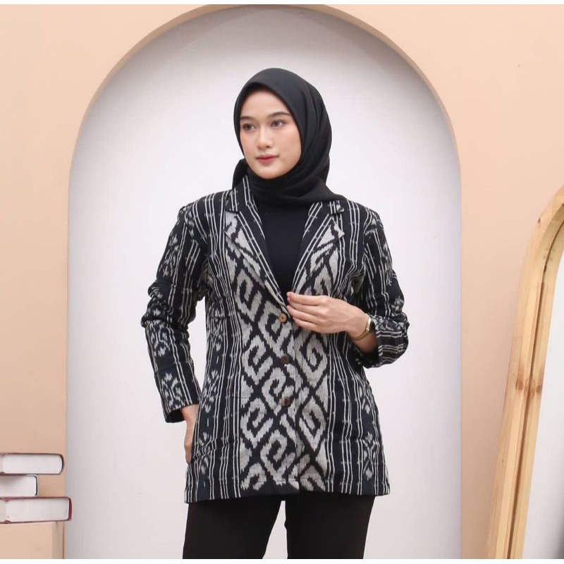 Jual Blazer Tenun Ikat, Blazer Formal Wanita, outfit kantor, Outfit ...