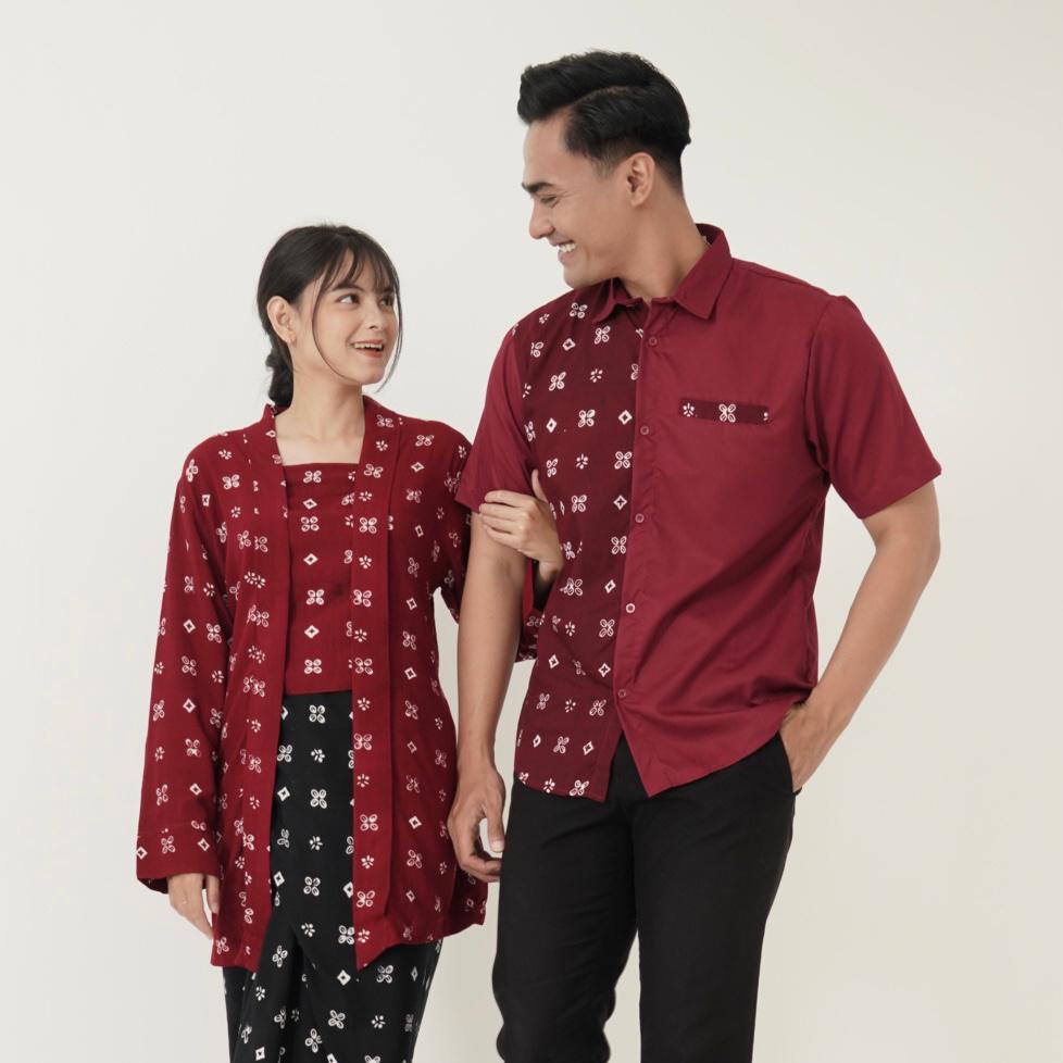 Jual S E I A | SEMASA SET COUPLE KUTUBARU KEMEJA BATIK MAROON | Shopee ...
