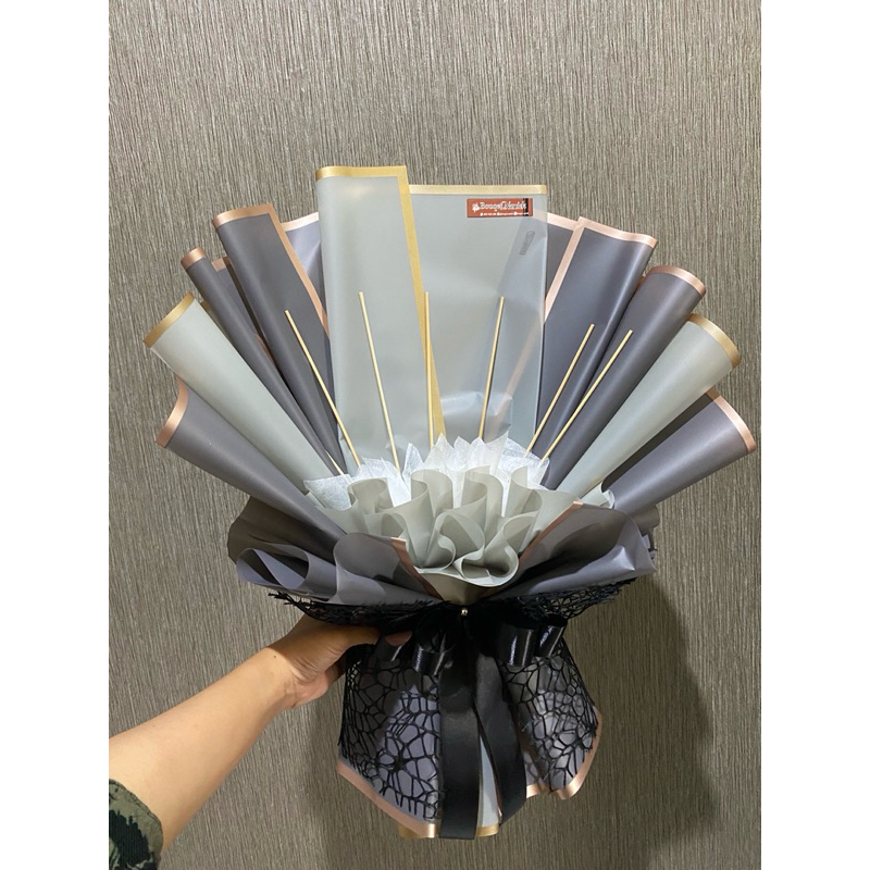 Jual Buket Jajan/Uang Kosong (Medium) KERANGKA BUKET Jajan Bunga Wisuda ...