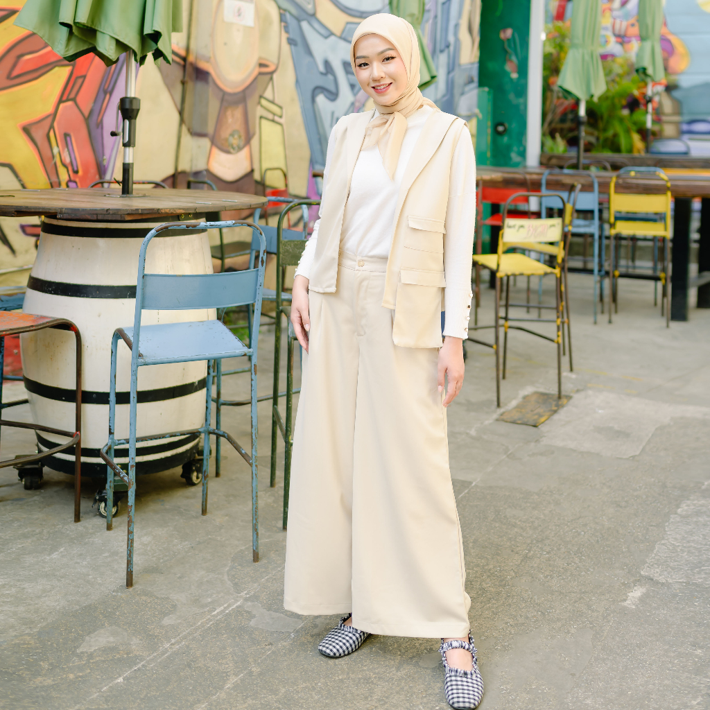 Jual Lozy Hijab - Mona Set (One Set Rompi dan Celana Kulot) | Shopee Indonesia