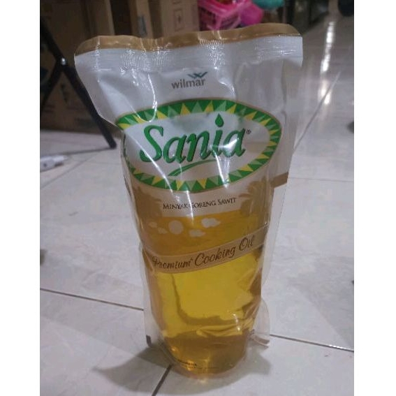 Jual Minyak goreng Sania 1 liter | Shopee Indonesia