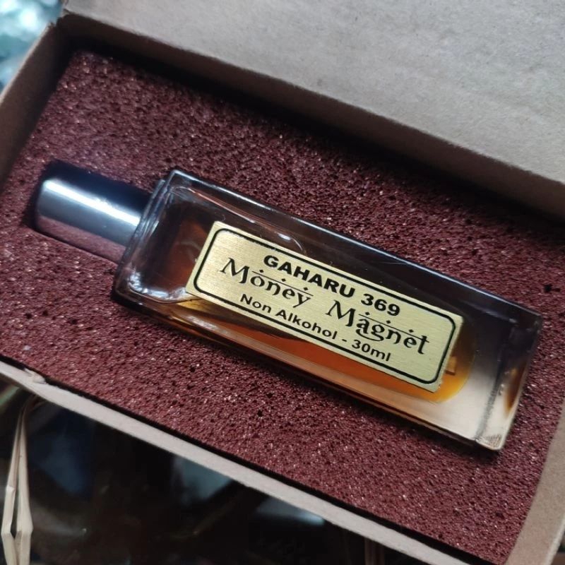 Jual Parfum Sanchita Gaharu Money Magnet 369 non alkohol | Shopee Indonesia