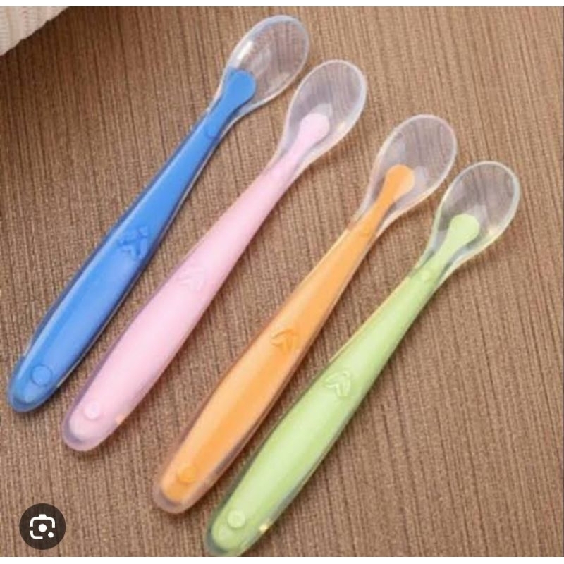 Jual Sendok Makan bayi silicone | Shopee Indonesia