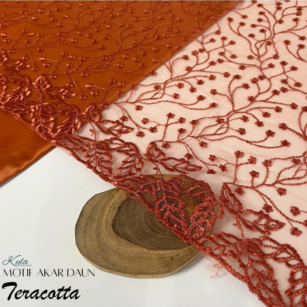 Jual 1/2 METER BROKAT TILE PRANCIS MOTIF AKAR DAUN/BAHAN KEBAYA/BAHAN ...