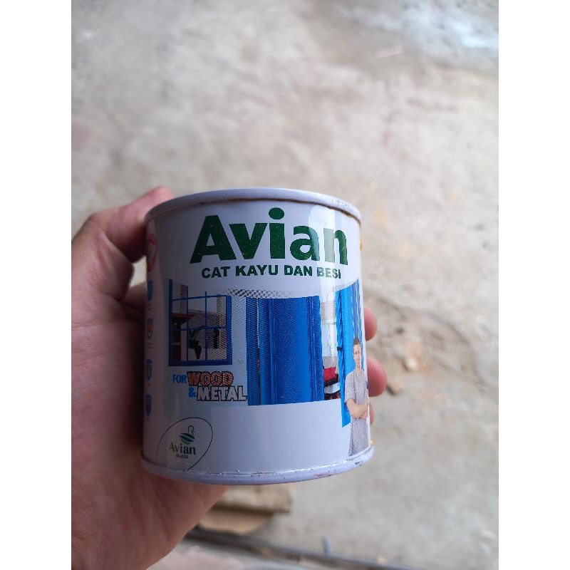 Jual AVIAN CAT KAYU DAN BESI KEMASAN 200CC AVIAN AVIAN | Shopee Indonesia