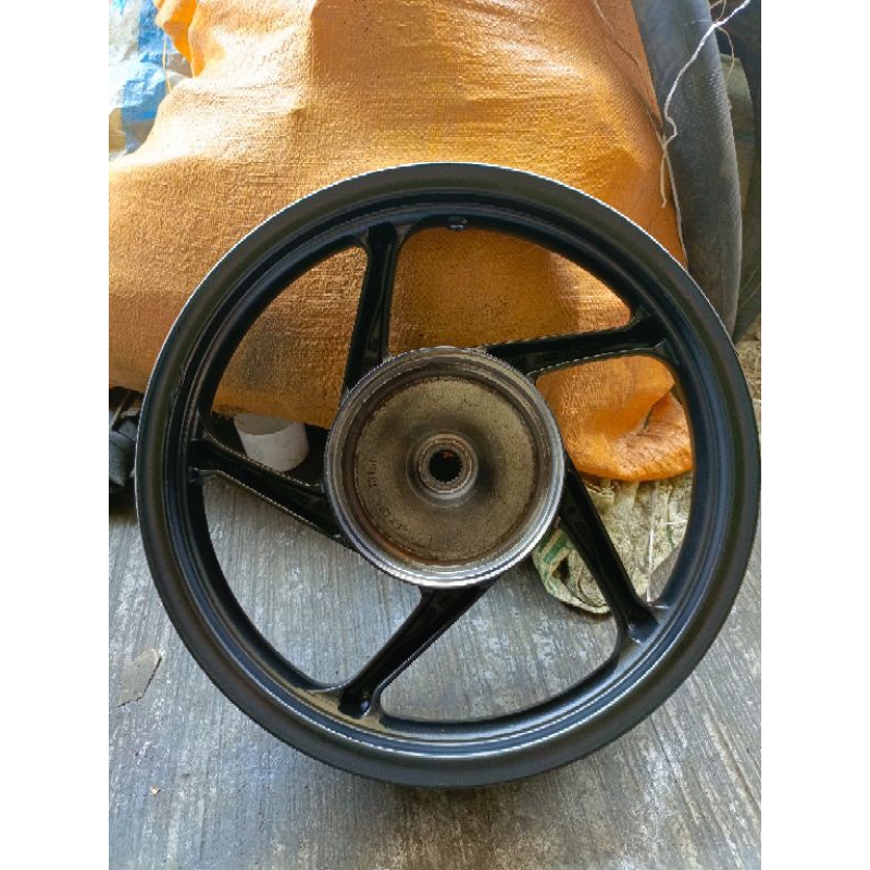 Jual Velg roda belakang Vario 110/karbu beat/fi beat lama/Scoopy lama ...