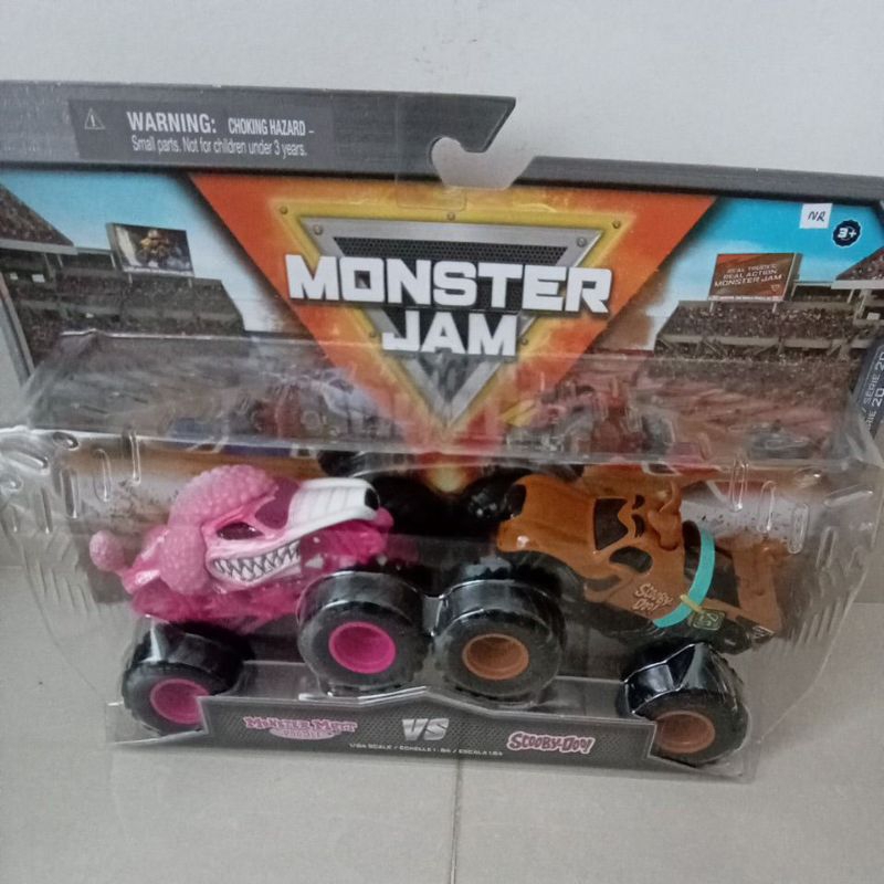 Jual monster mutt poodle vs scooby doo monster jam skala 64 double ...