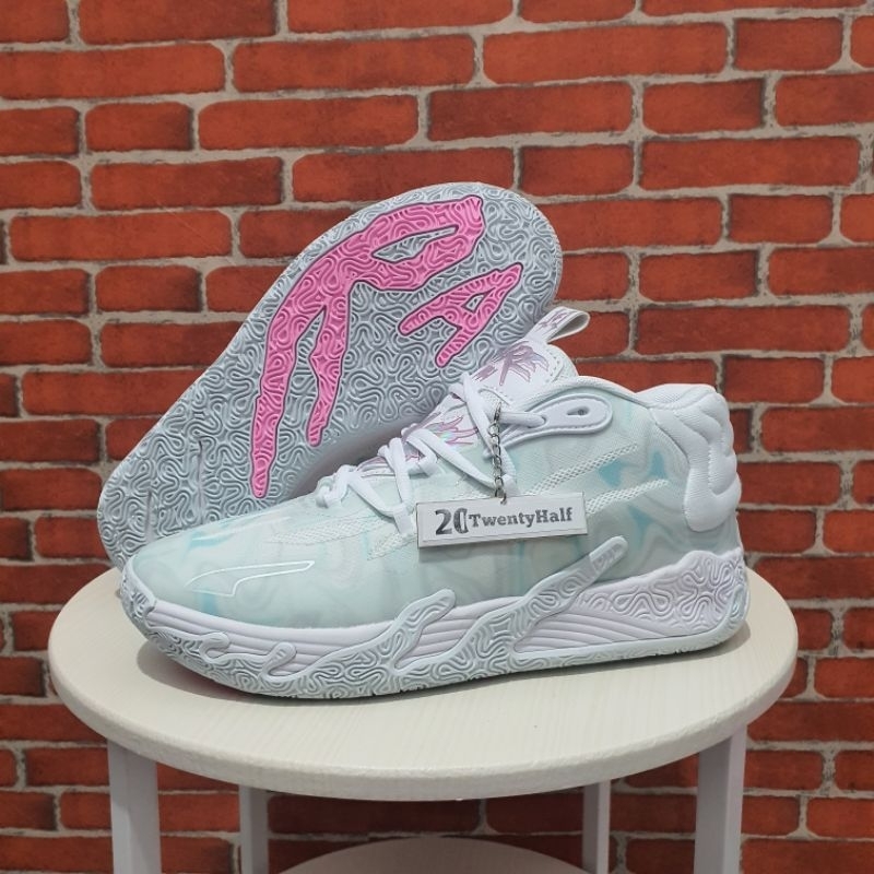 Jual sepatu basket puma lamelo mb03 white premium original | Shopee ...