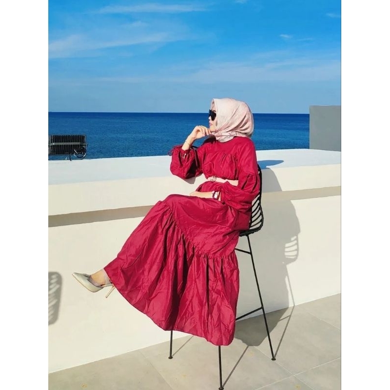 Jual Nora Dress warna ruby red wearingklamby size M (PL) | Shopee Indonesia