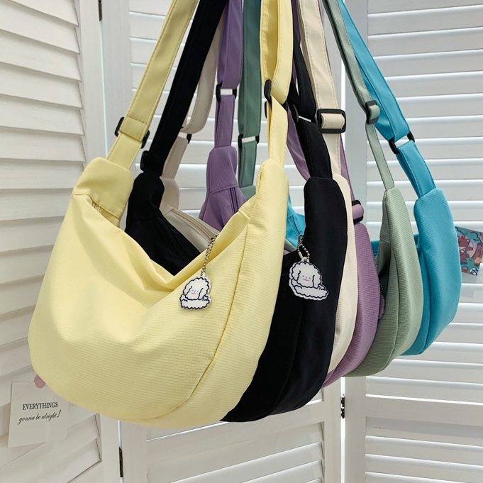 Jual CRUSH Tas Selempang Tas Bahu Polos Sling bag Shoulderbag Wanita ...